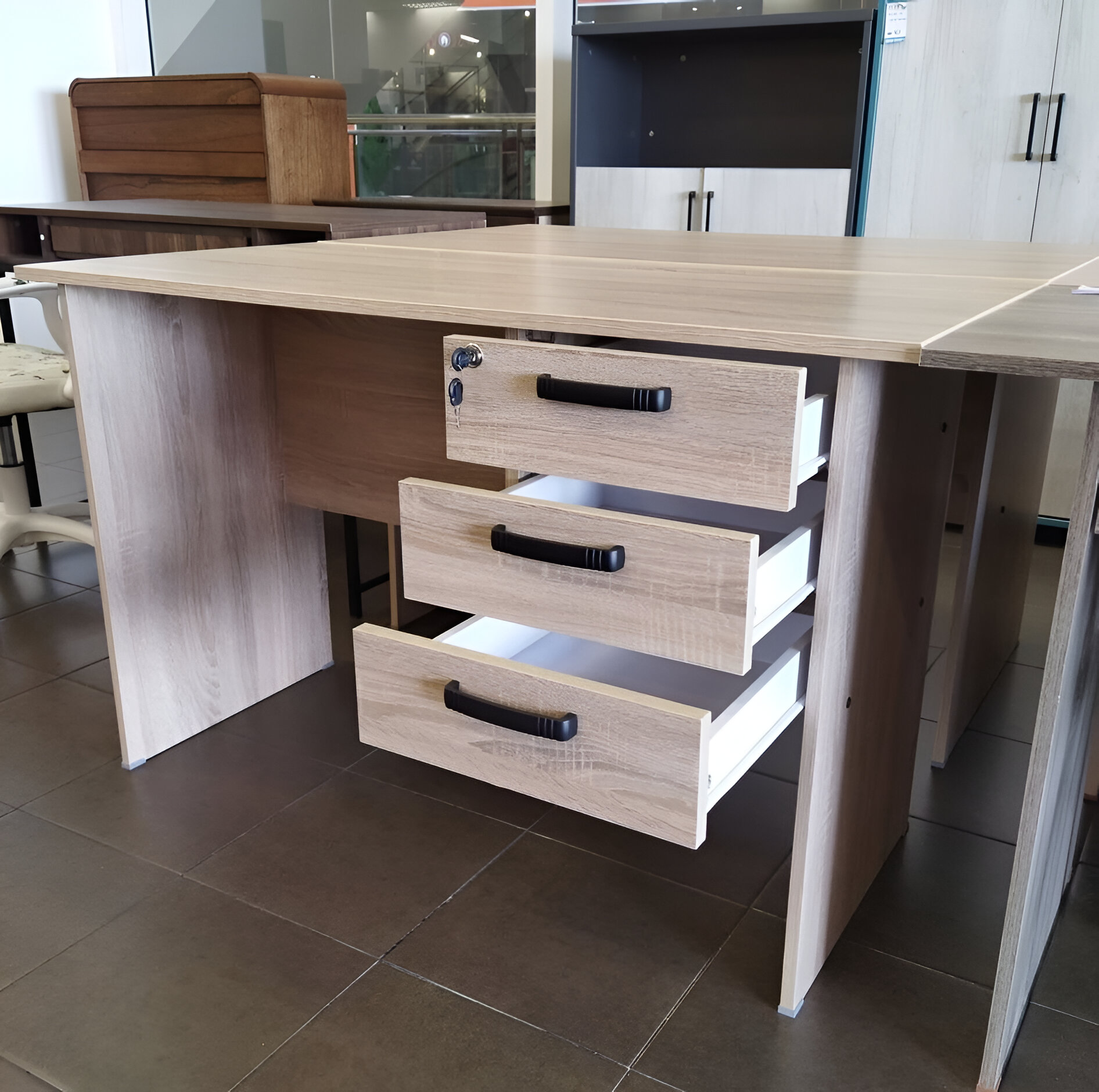 1.4 Meters Small Office Desk - Pioneer Furniture