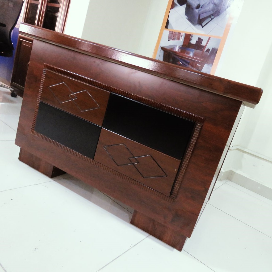 1.4 Meters Mahogany Office Desk - Pioneer Furniture
